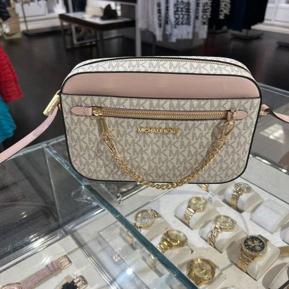 MICHAEL Michael Kors | Bags | Authentic Michael Kors Leather Signature ...